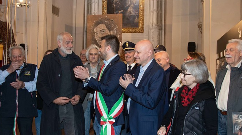 Prorogata fino al 2 giugno la mostra “Da ‘A Ayrton Senna’ alle ‘Iron ...
